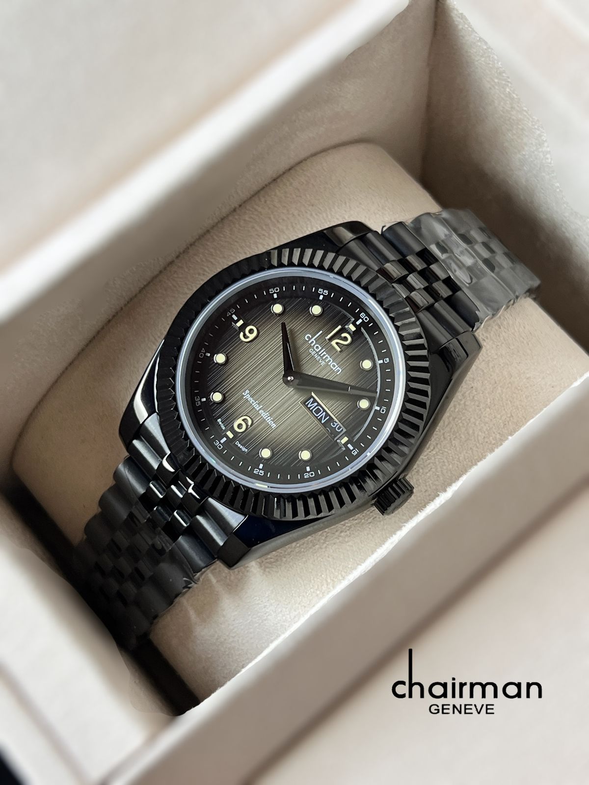 Chairman Geneve Day And Dated Black And Grey Dial Black Chain Gents Wa ...